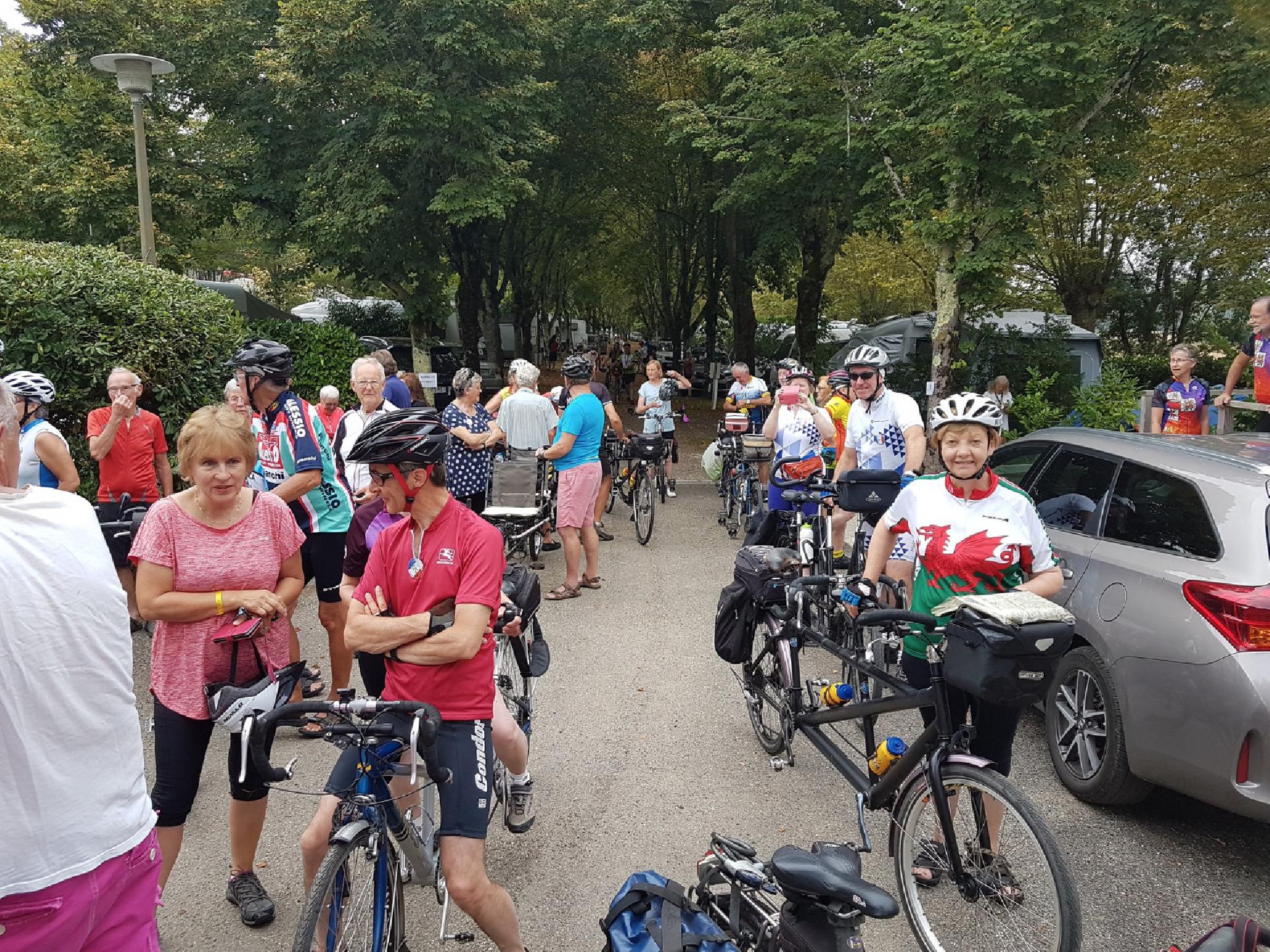 Tandem Club - Showcase